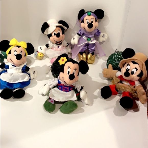 Disney | Toys | Lot Of Five Different Minnie Mouse | Poshmark
